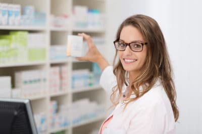 Pharmacist Assistant - Salary, How to Become, Job Description & Best ...