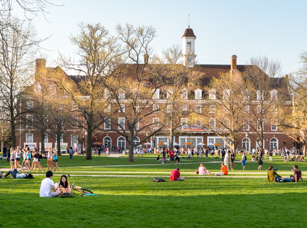 The Complete Guide to College Credit (2025-26) - OnlineDegree.com