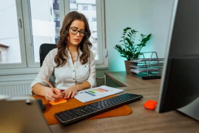 What is a Paralegal? - Skills, Duties, Types & Demand [Updated 2024]