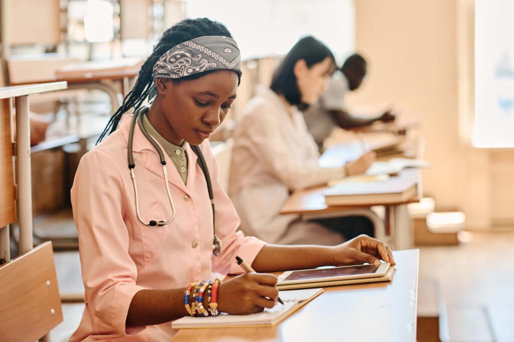 Medical Assistant Courses | Which Is The Best In 2024?