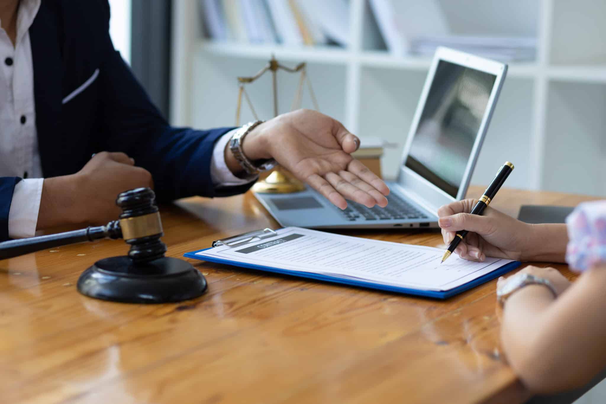 Day in the Life of a Paralegal | Daily Tasks and Skills Required