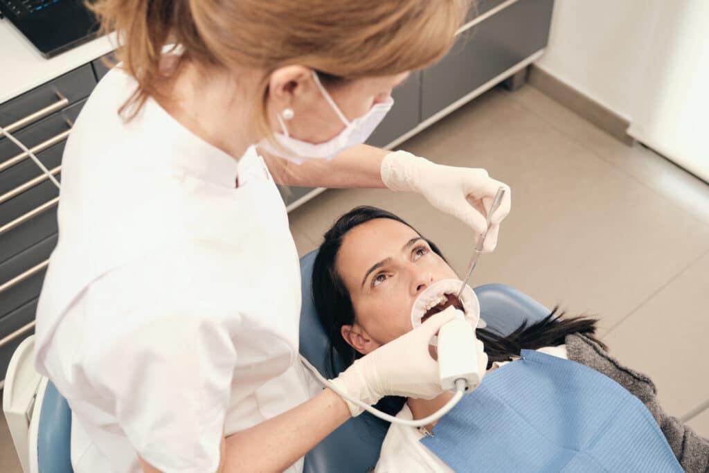 Chairside Dental Assistant | Everything You Need to Know In 2024