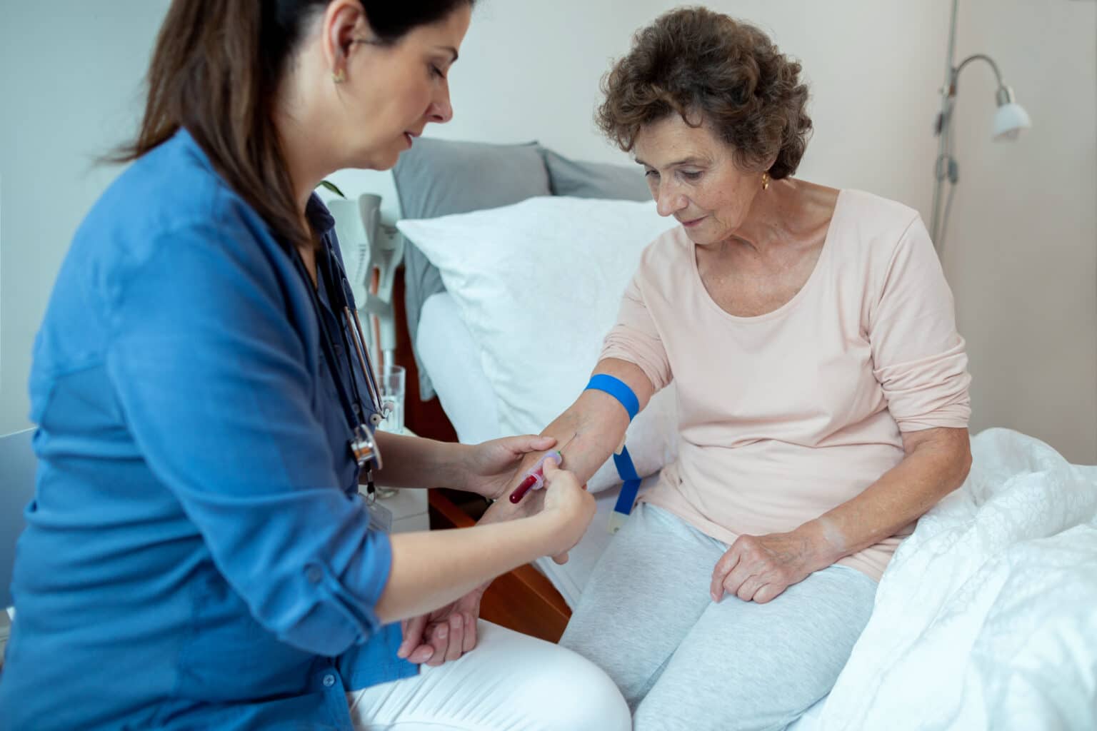 What are the Different Types of Phlebotomy Certifications? | 2024