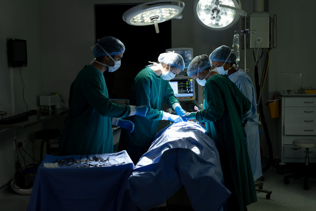 Accredited Online Surgical Tech Programs - OnlineDegree.com