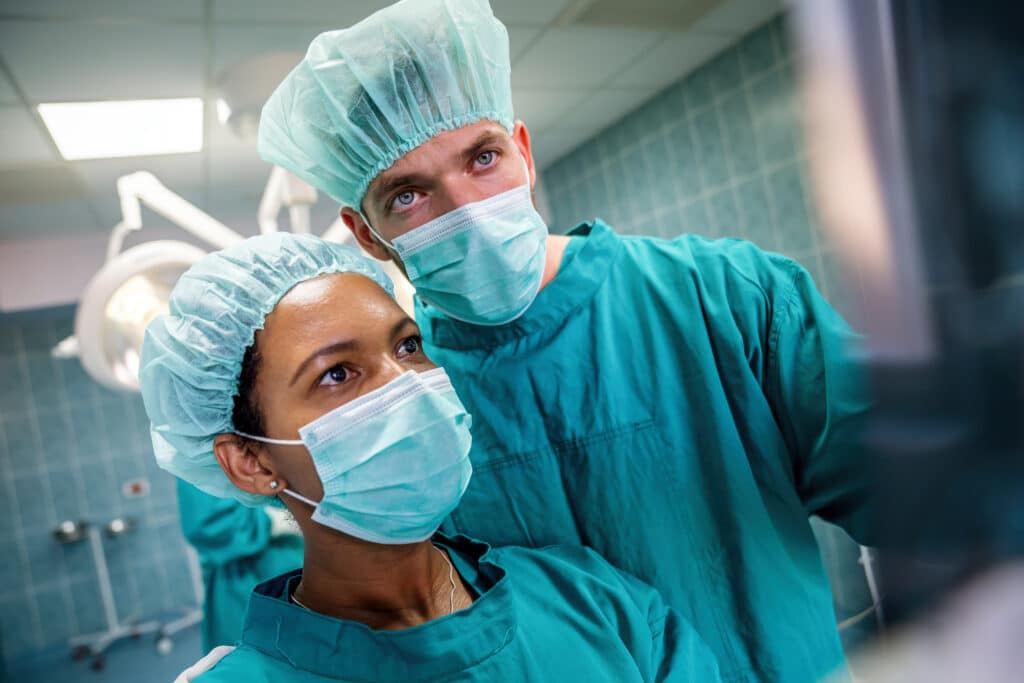 Surgical Tech License - How to Get One | Certifications Vs. Licenses